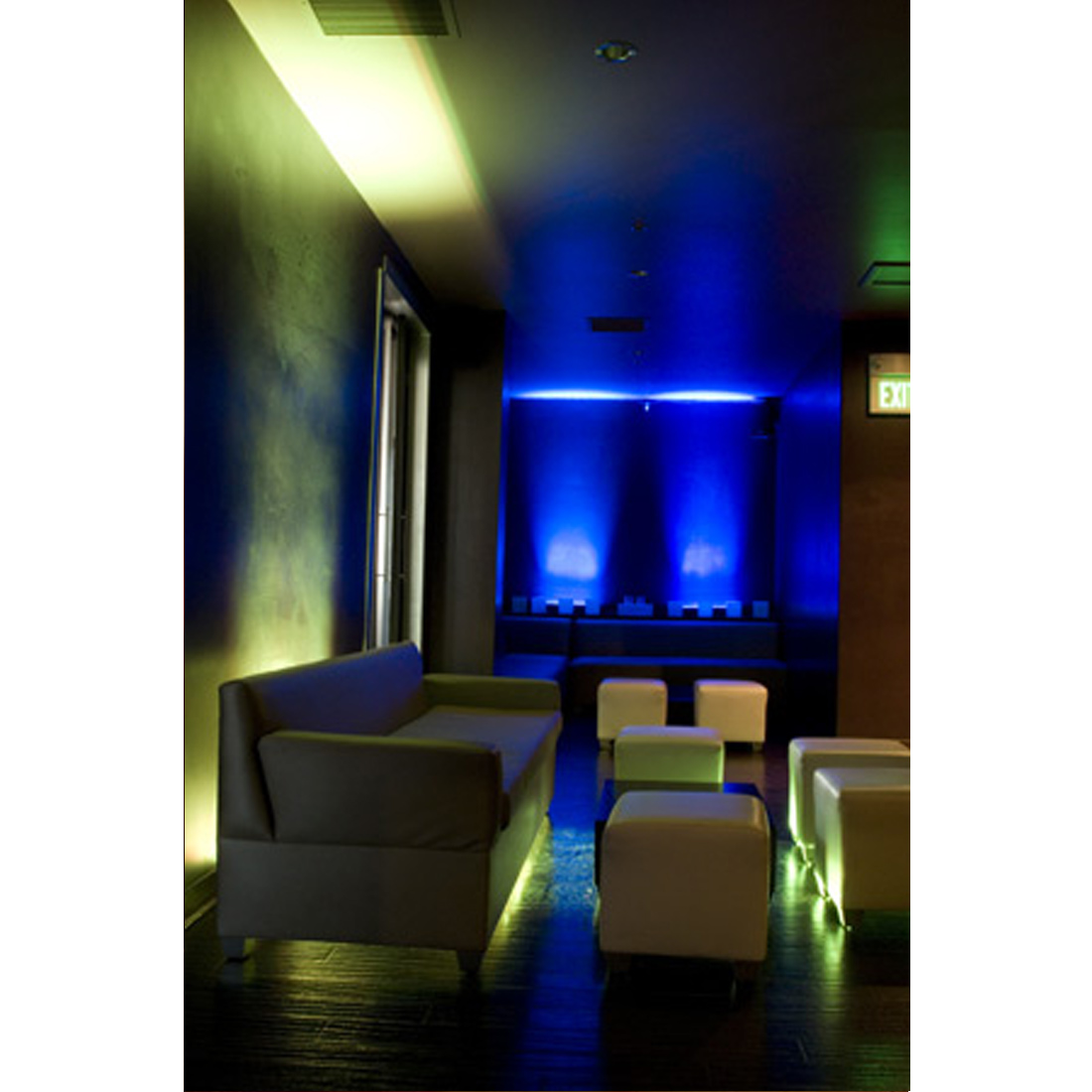 American DJ MEGA BAR LED RC - DJMania