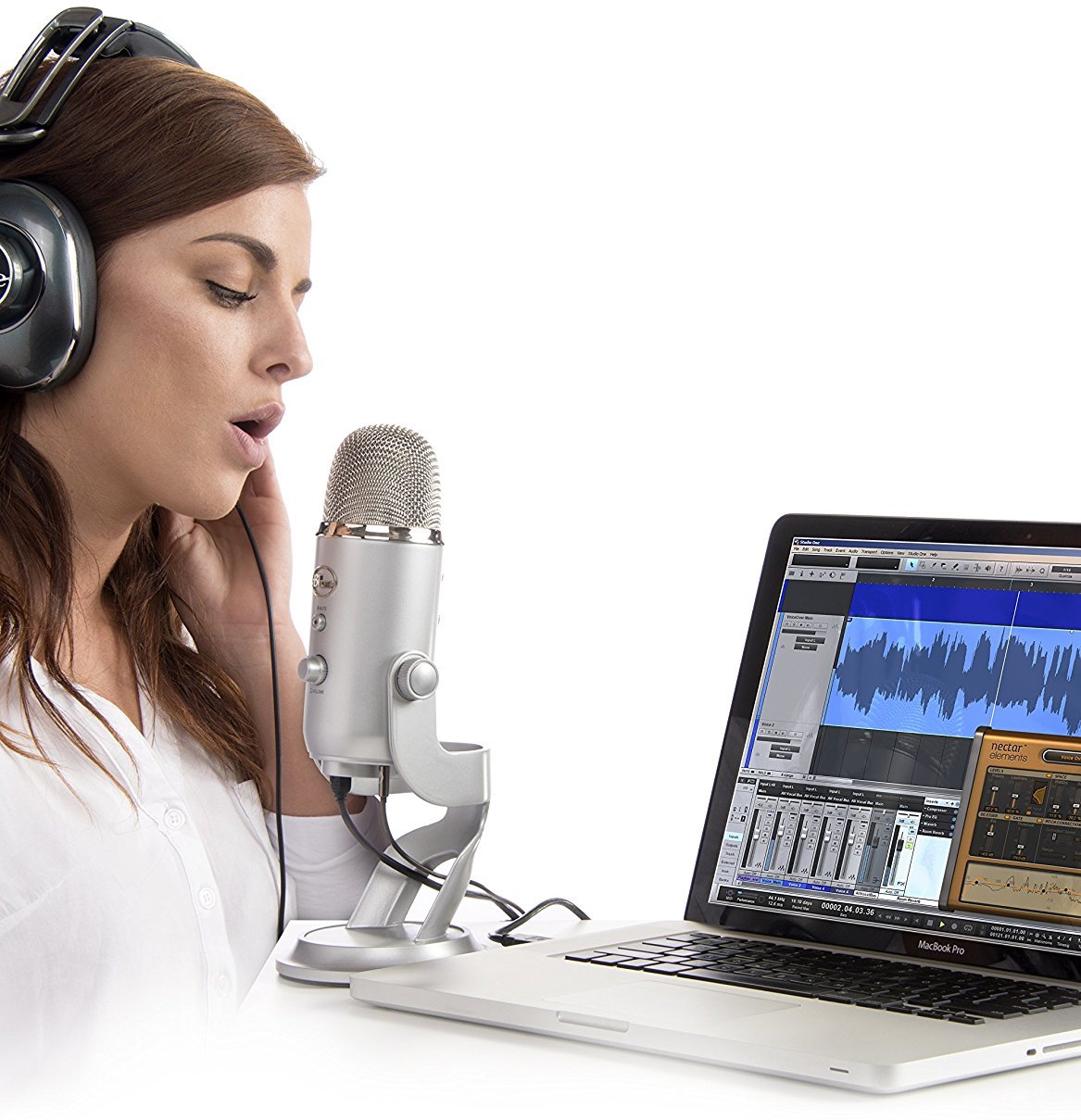 Blue Yeti Studio - DJMania