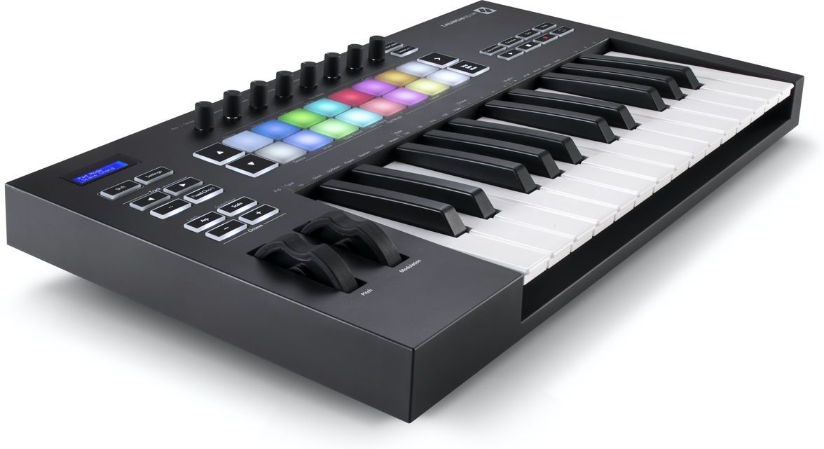 Novation LaunchKey 25 Mk3 - DJMania