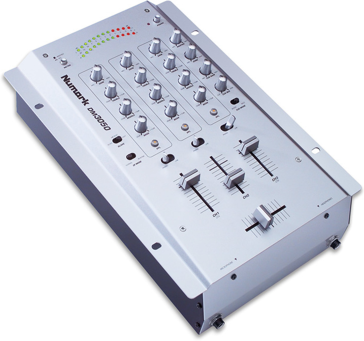 Numark DM 3050 - DJMania