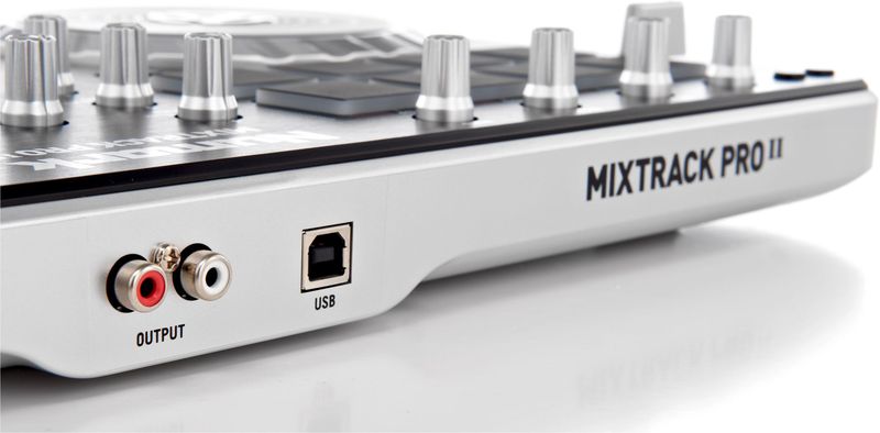 Numark Mixtrack Pro 2 (II) - DJMania