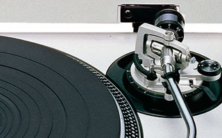 Technics SL 1200 MK2 - DJMania