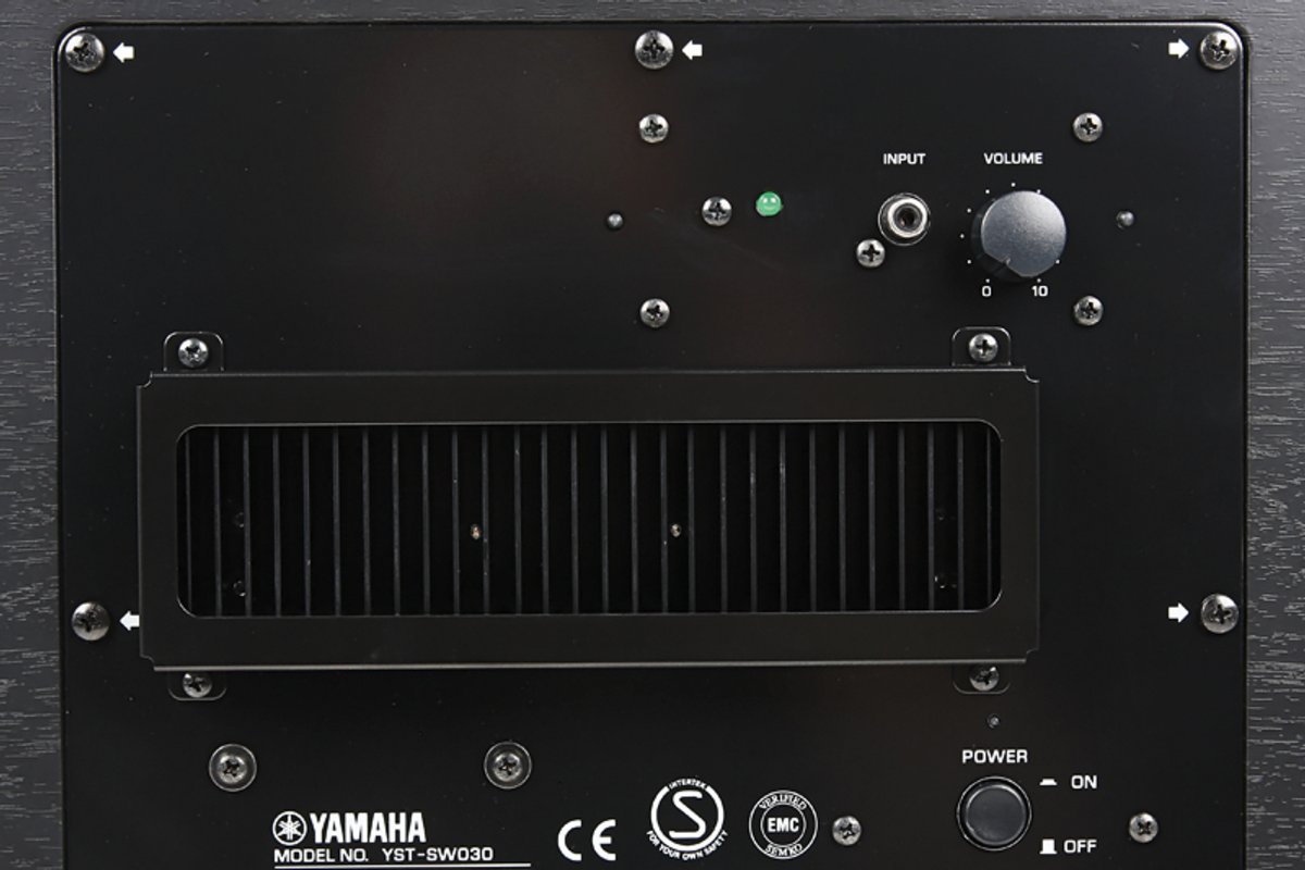 Yamaha YST-SW030 Negro - DJMania